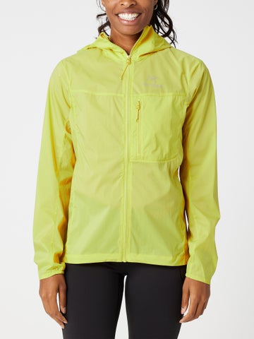 Women's Running Jackets & Vests - Running Warehouse