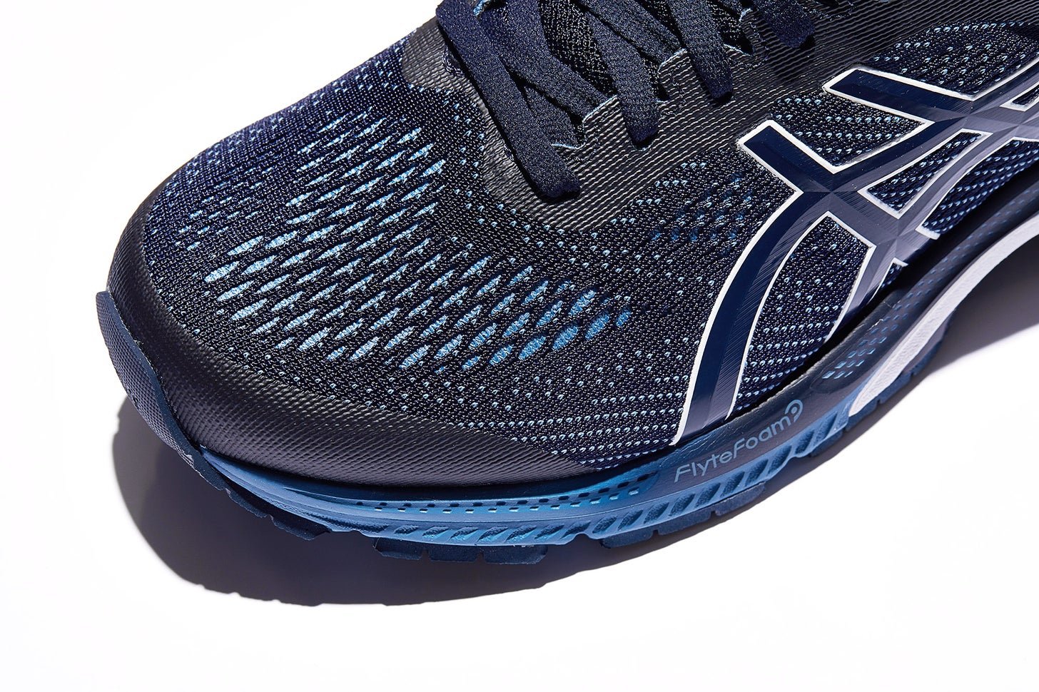 Running Warehouse Shoe Review- ASICS Kayano 26